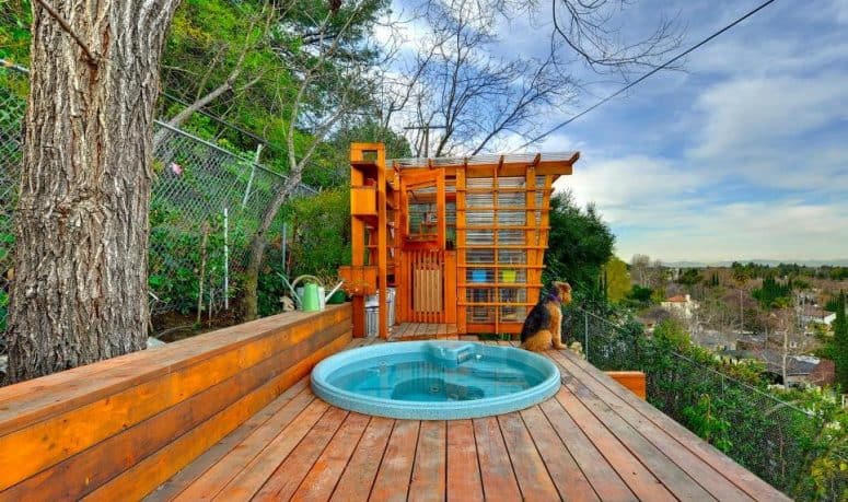 Outdoor Jacuzzi Ideas: Designs, Pros, and Cons [A Complete Guide]