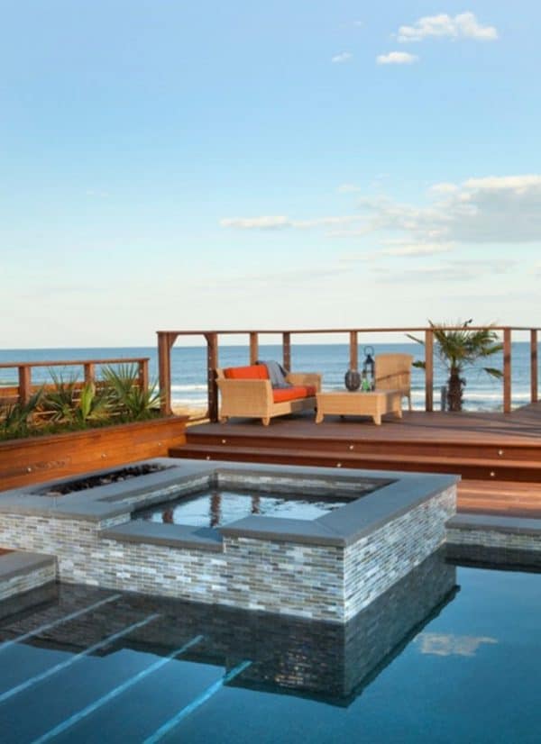 Outdoor Jacuzzi Ideas: Designs, Pros, and Cons [A Complete Guide]