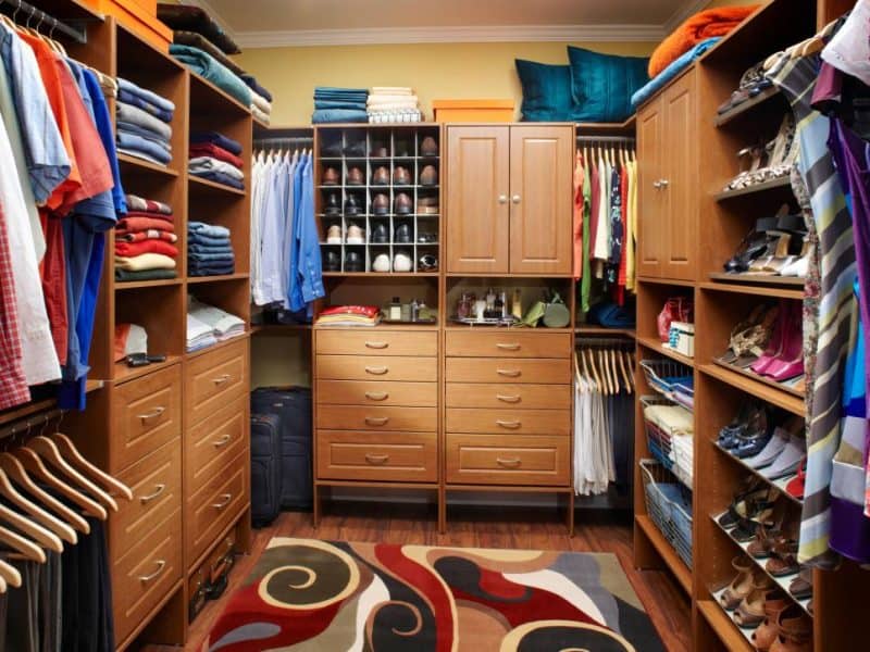 28 Beautiful Walk-In Closet Storage Ideas and Designs