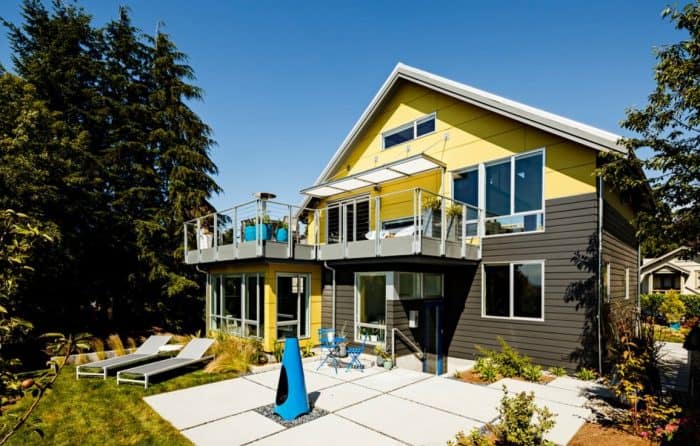 Metal Buildings with Living Quarters: Advantages and Disadvantages