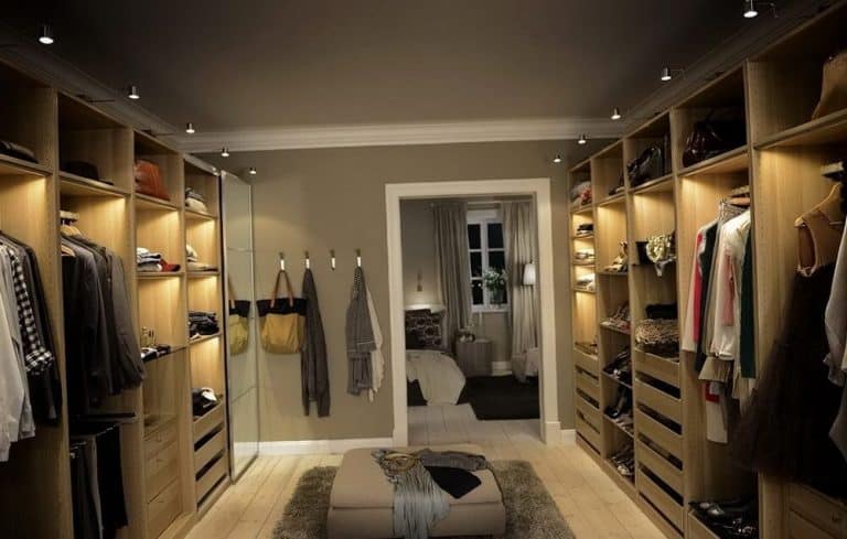 28 Beautiful Walk-In Closet Storage Ideas and Designs