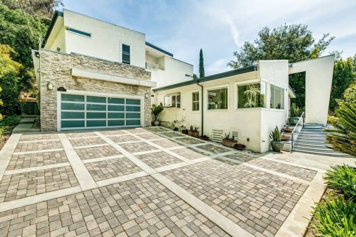 29 Modern Driveway Ideas to Improve The Appeal of Your House