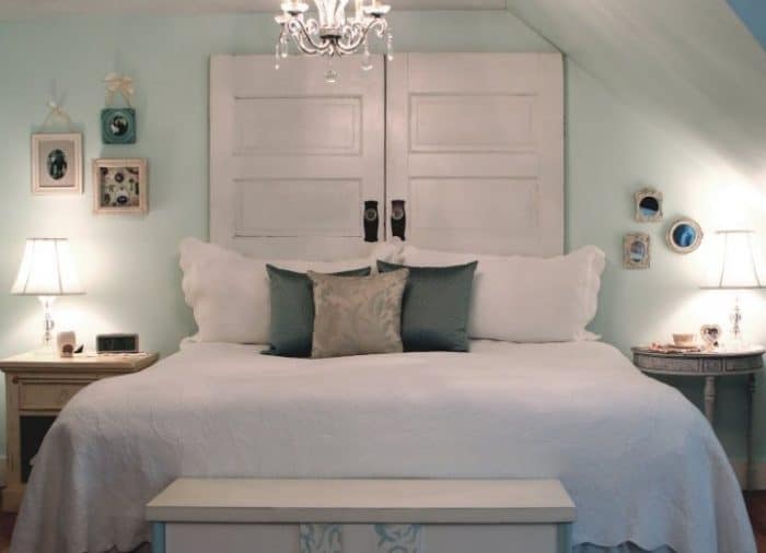 23 DIY Headboard Ideas for More Attractive Bedroom