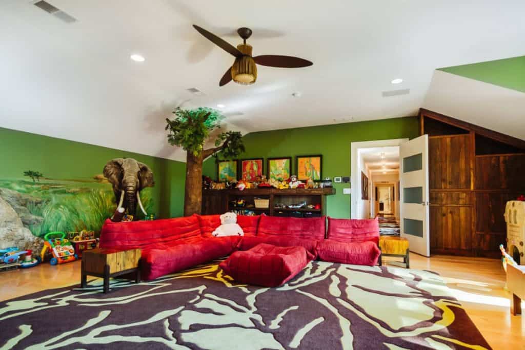 40 Best Recreational Room Ideas for A Homey Hideaway