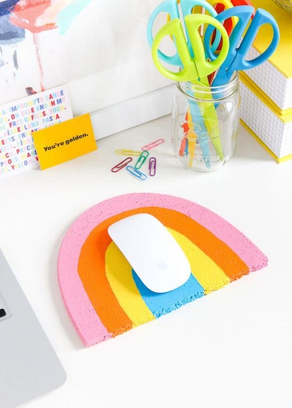 31 Easy DIY Mousepad Ideas That You Can Make Right Away