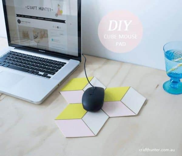 31 Easy DIY Mousepad Ideas That You Can Make Right Away