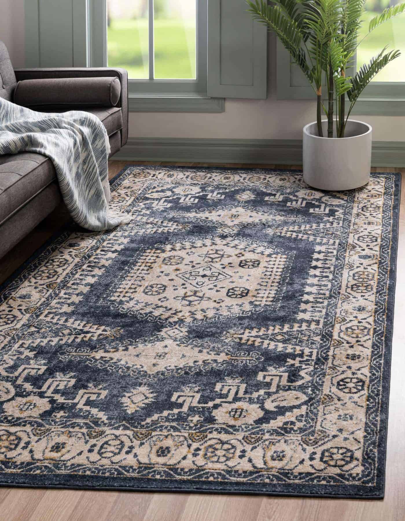 15 Best Navy Blue and White Rugs