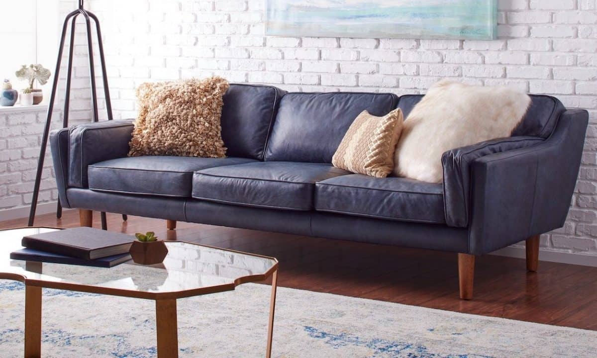How to Decorate with a Blue Couch – 16 Ideas