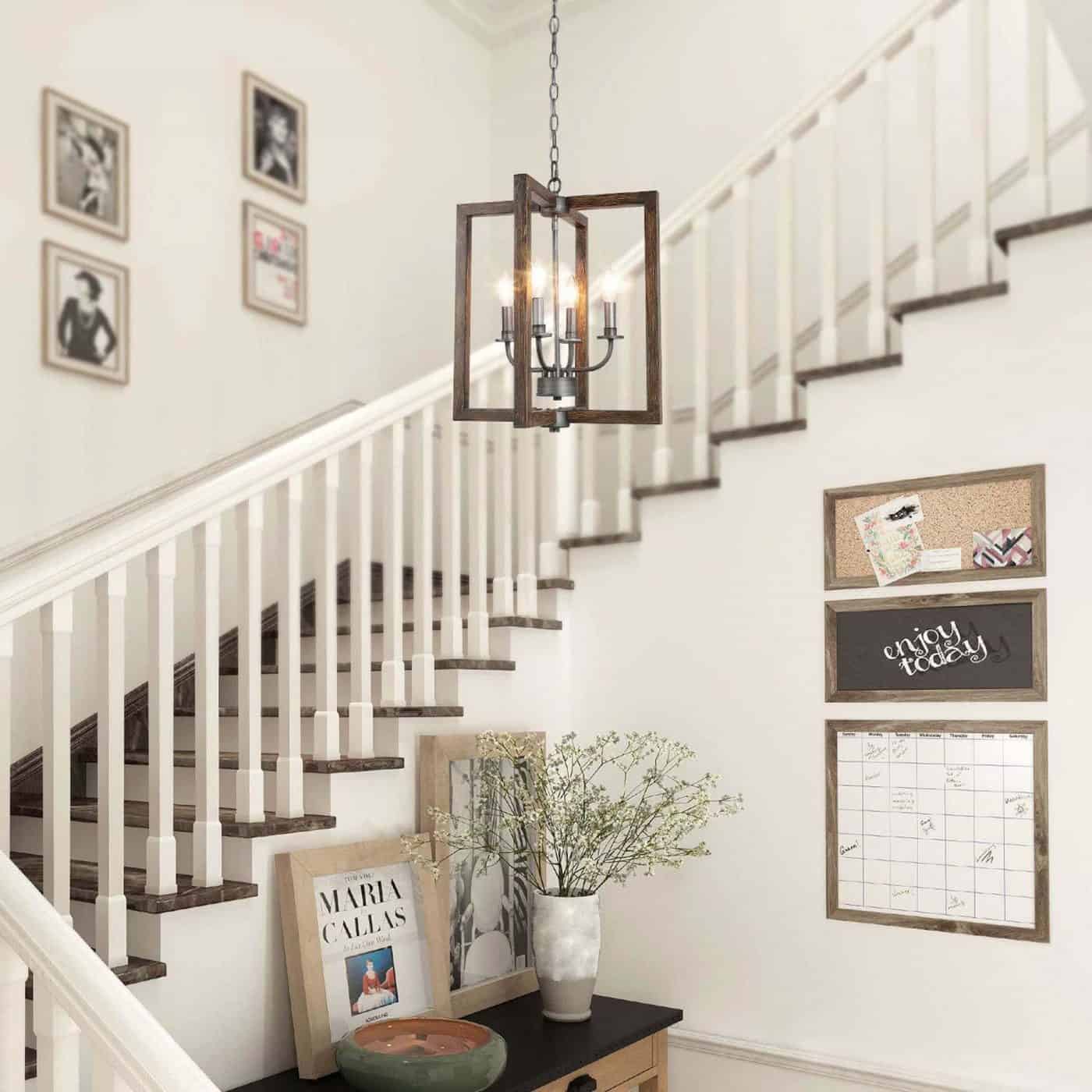 16 Stunning Hallway Lighting Ideas