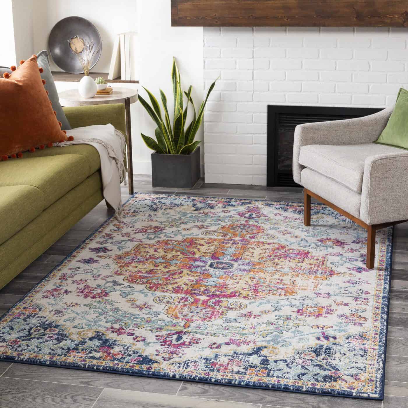 What Color Rug Goes With A Green Couch - 15 Ideas