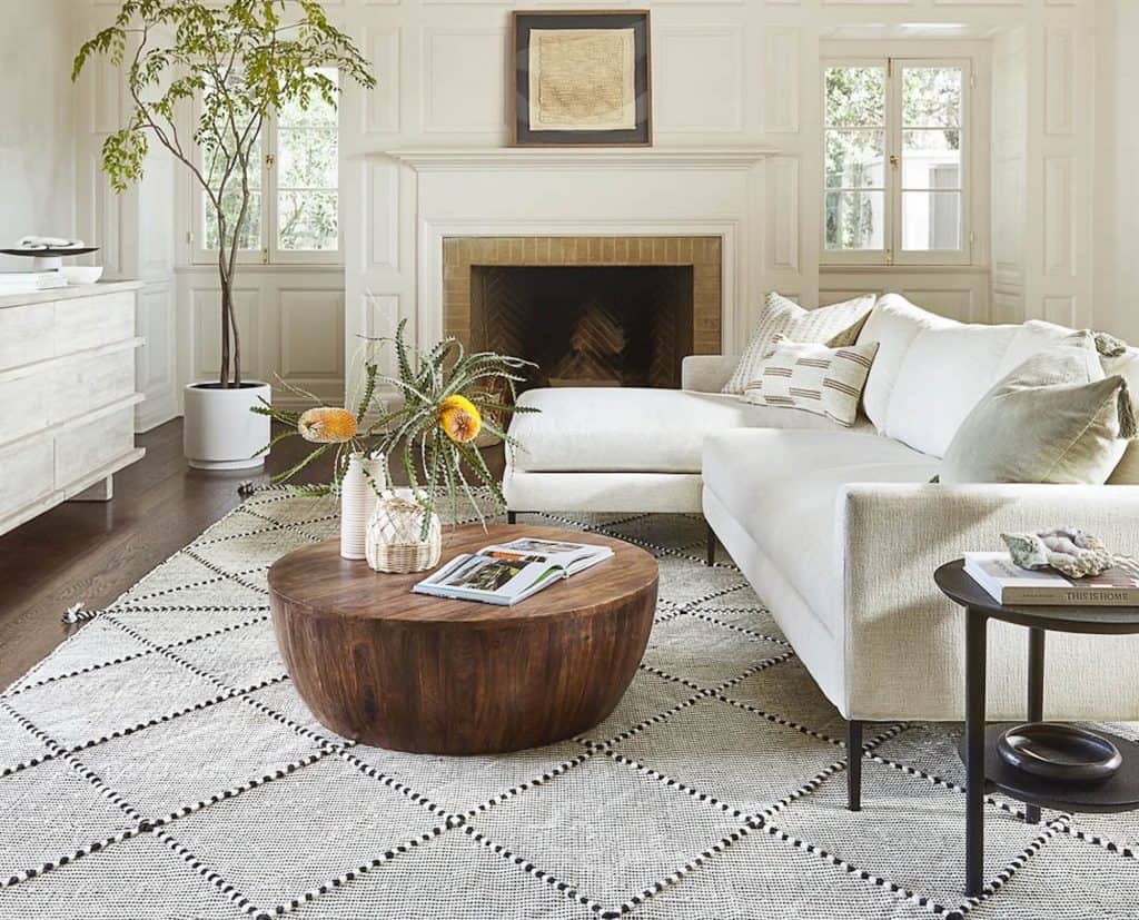 17 Farmhouse Coffee Table Decor Ideas