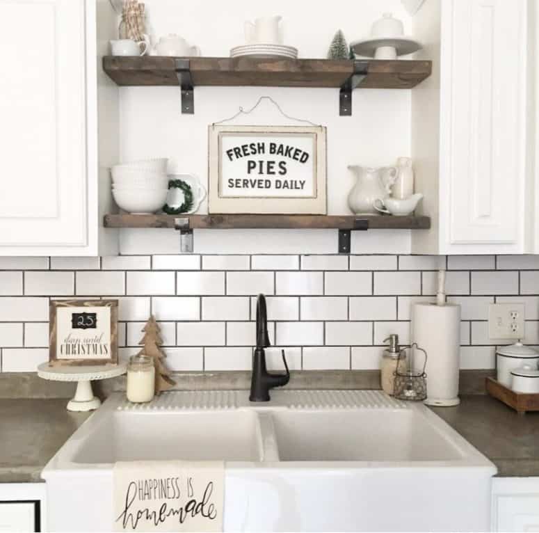 15 English Countryside Kitchen Ideas